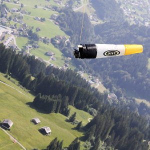 BIRDIE EYE, système de caméra suiveuse basé sur manche à air